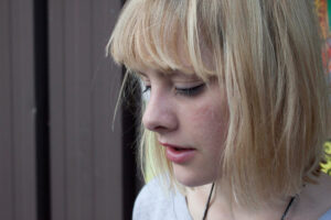 Anika – Not your everyday singer songwriter – HHV Mag