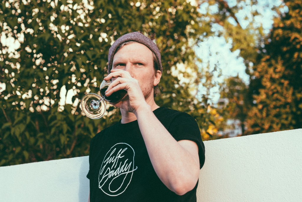 Dexter / DJ Friction – Diggin’ Sonoton: Contemporary Beats & Movements Vol. 1 – HHV Mag